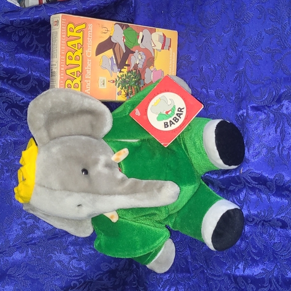 Gund | Toys | Vtg 988 Babar The Elephant Stuffed Animal Vhs Babar And ...